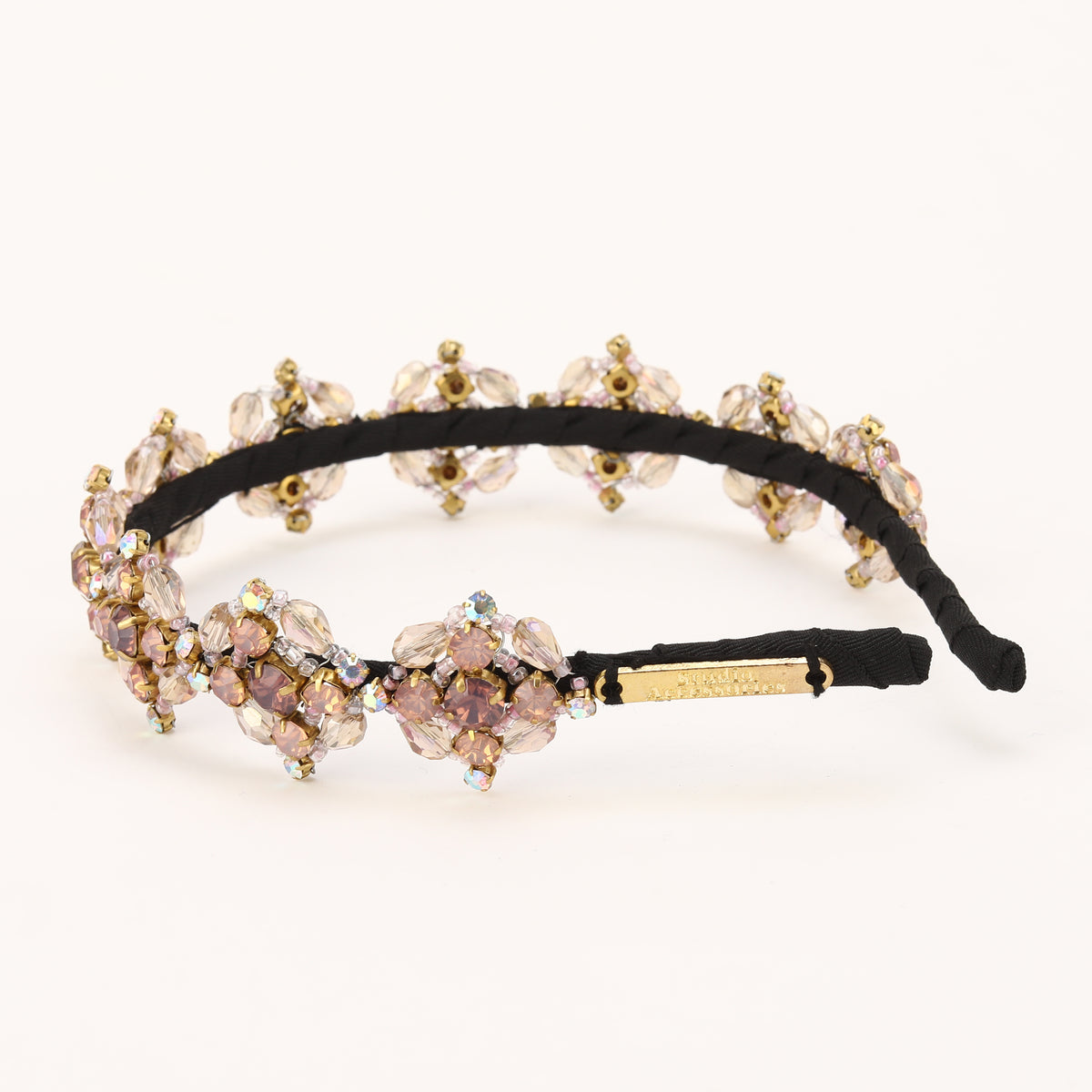 Mistletoe – BornFlash